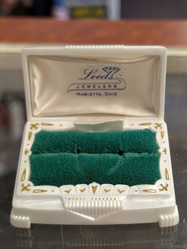 Vintage White Art Deco Celluloid Plastic Dome Presentation Ring Box ...