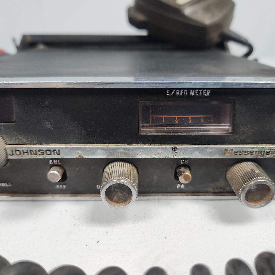Vintage Johnson Messenger 4140 CB Radio Transmitter Made In USA | eBay