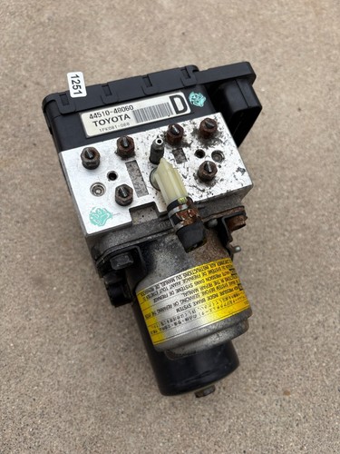Toyota Highlander Hybrid 2006-2009 ABS Anti-Lock Brake Pump Assembly ...