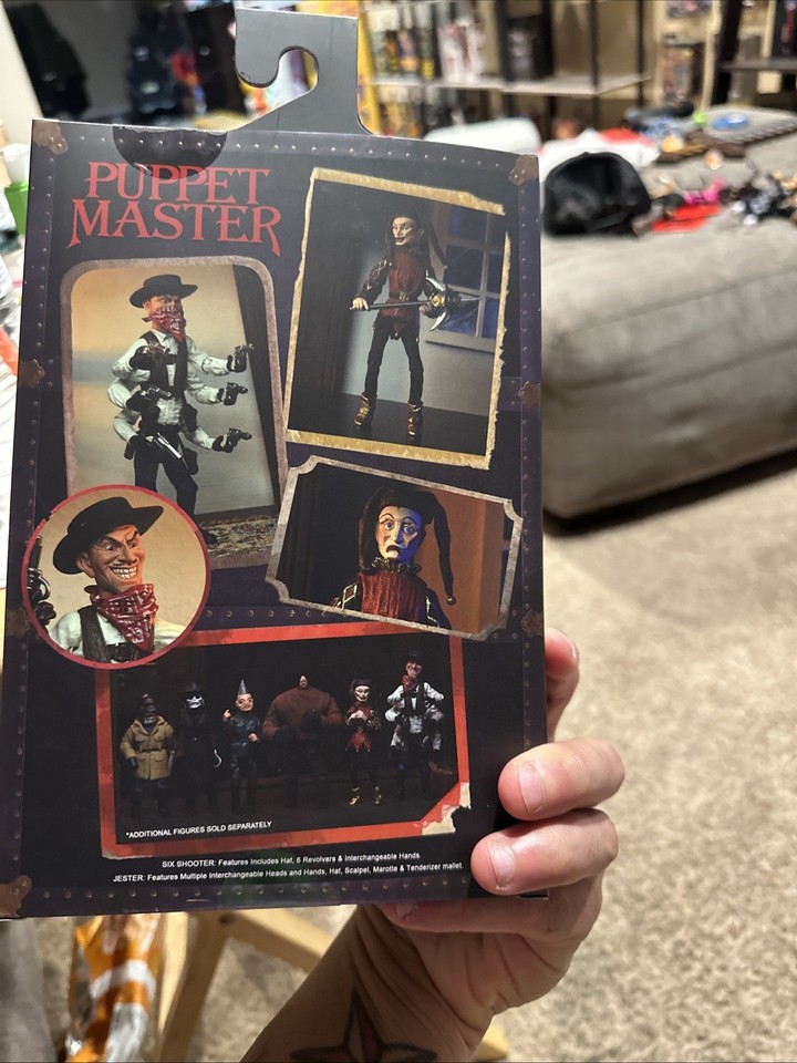 NECA Puppet Master Ultimate Six-Shooter & Jester 2 Pack Action Figures ...