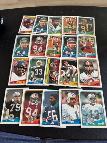 (38) 1988 Topps Football Star & Rookie Card Lot Walter Payton Dan ...