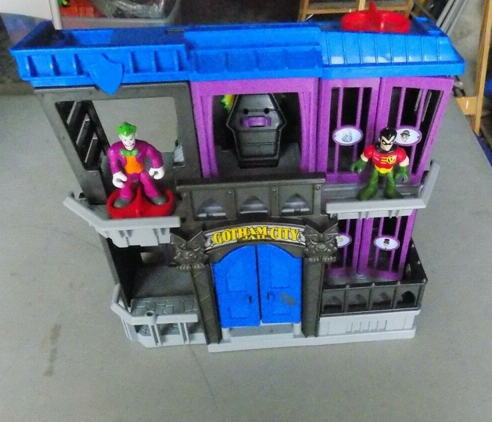Fisher-Price Imaginext DC Super Friends, Gotham City Jail With Robin ...