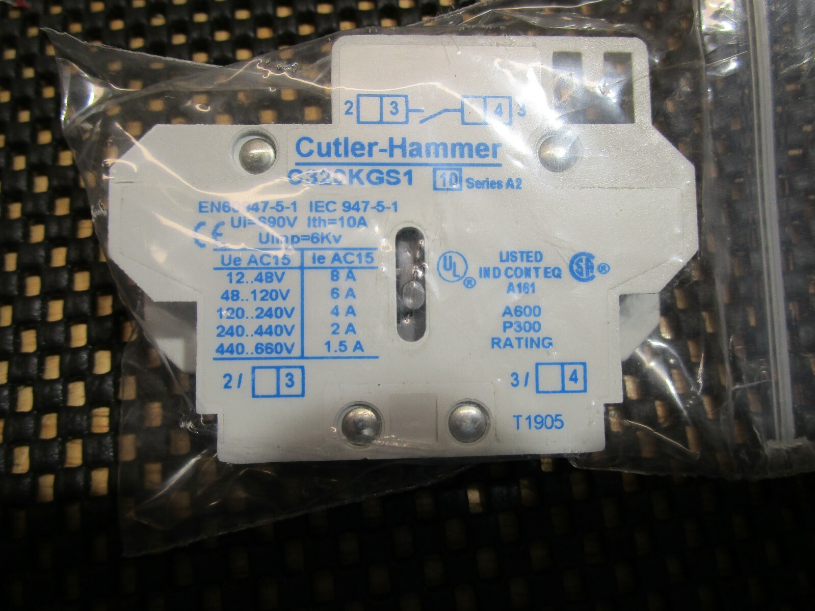 Eaton / Cutler-Hammer C320KGS1 Contactor Auxiliary Contact Pilot Rated ...