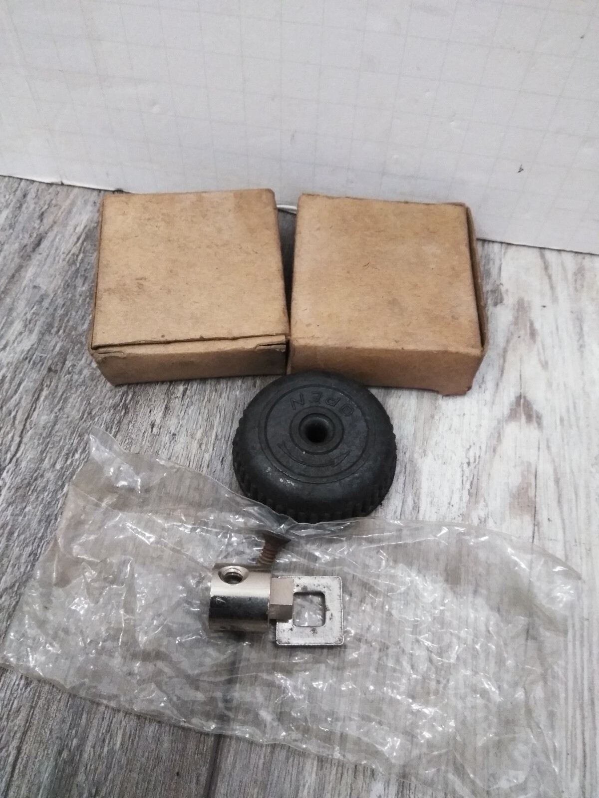 VTG UNIVERSAL FIT ALL RADIATOR VALVE REPLACEMENT HANDLE 1.3/4'' (3PK ...