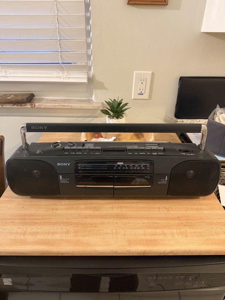 Sony CFS-W303 Boombox Dual Cassette AM/FM Radio Vintage 80s 90s Tested ...