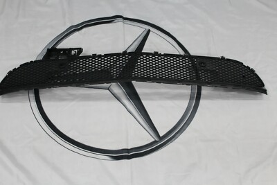 NEW Genuine Mercedes-Benz C117 CLA Front Bumper Grille A1178801500 ...
