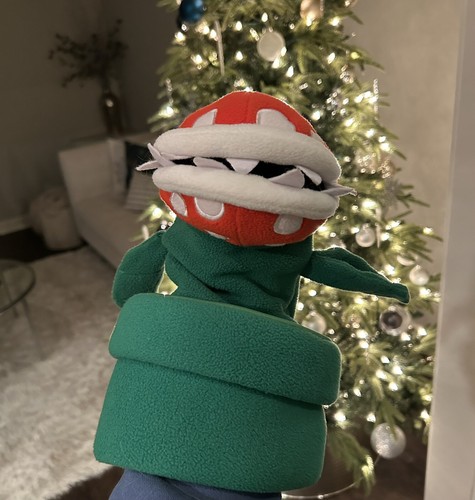 Super Mario PIRANHA PLANT Hand Puppet Plush UNCUTE - Excellent ...