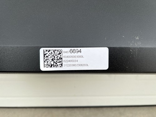 New! 2019-2023 Chevrolet Silverado 1500 Running Board Step 84676694 GM ...