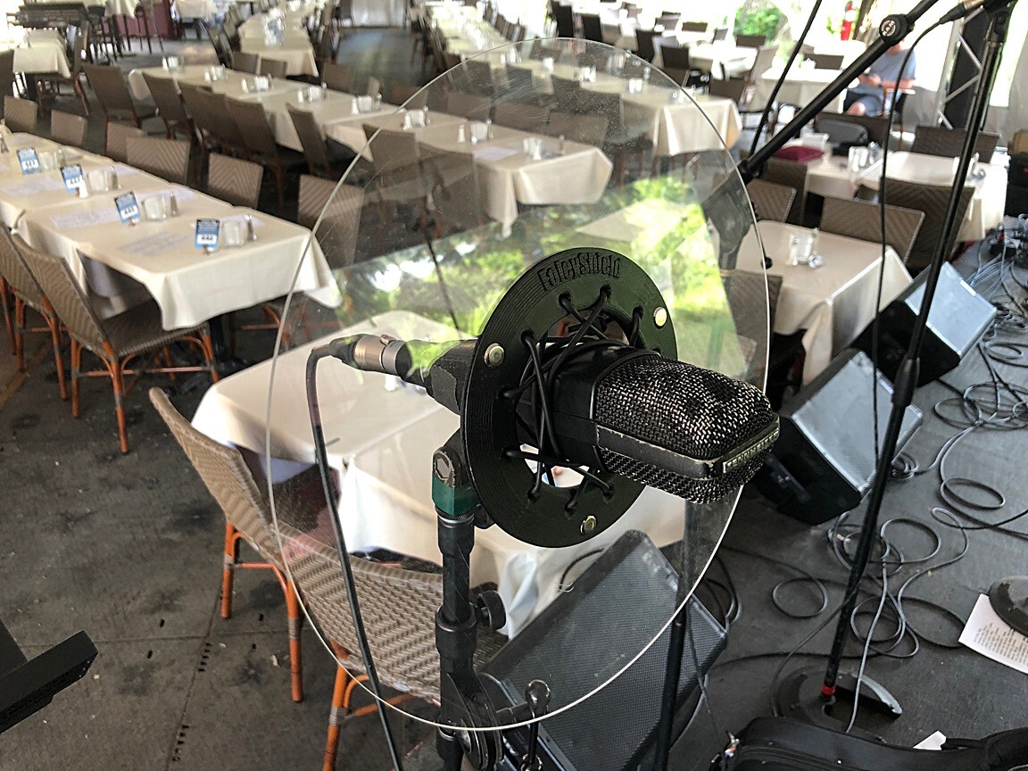 Trumpet, sax mic reflector shield II for live sound monitoring, fits ...