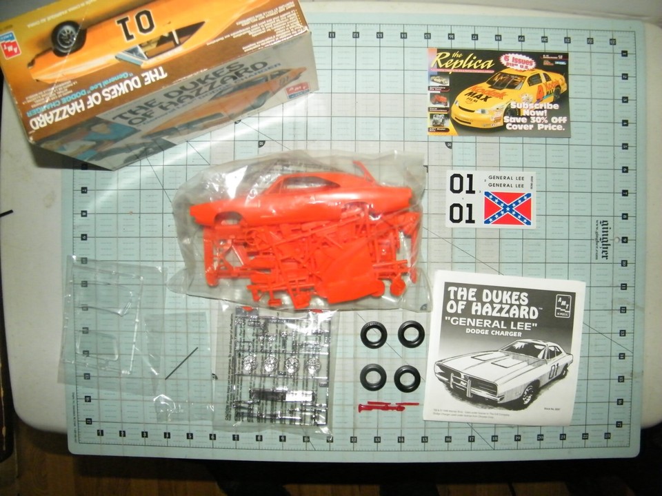 VTG AMT Ertl Dukes Of Hazzard General Lee Dodge Charger Model Complete ...