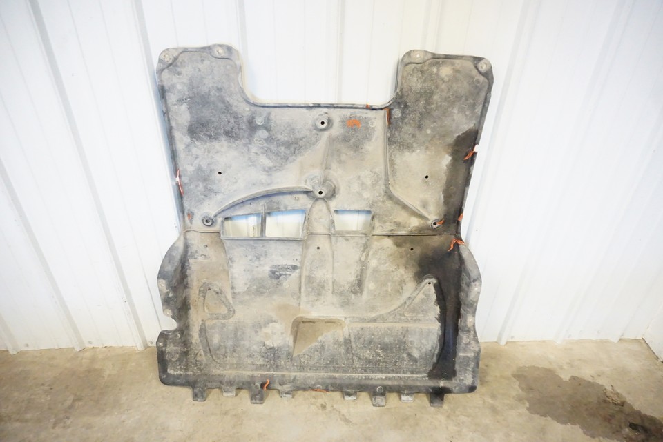 2018-2020 Volkswagen Atlas Engine Splash Shield 3QF825236F | eBay