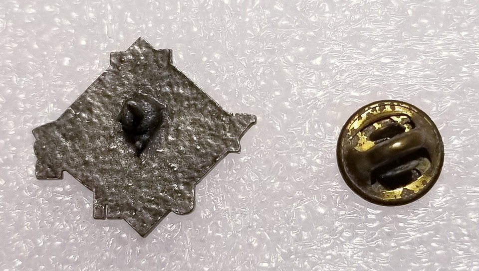 IMI YIELDS CORN Lapel Pin Hat Pin Pinback | eBay