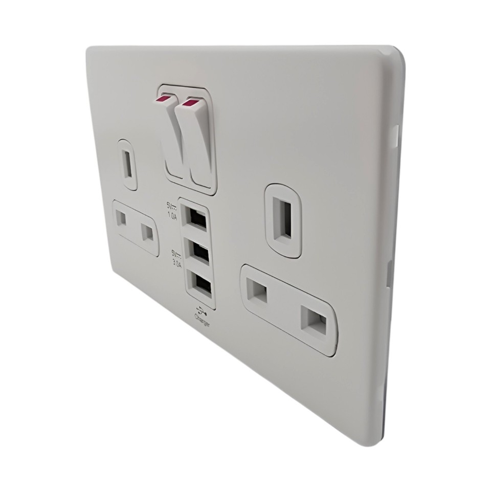Deta 2 Gang 13A Switched Socket with 3 4A USB Charger Ports White ...