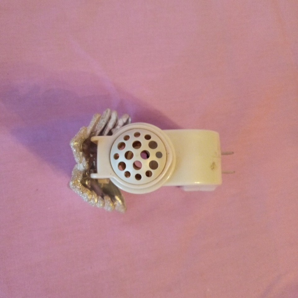 Bath & Body Works Wallflower Plug In Diffuser Double Pine Tree Gold ...