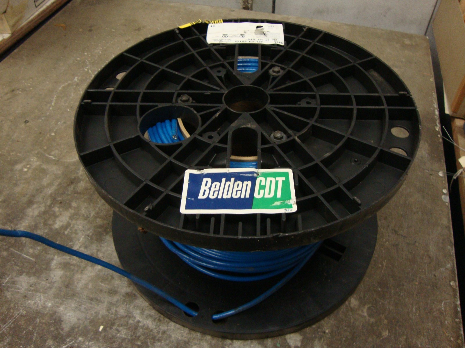 New Open Box Belden Electric Wire 20 Awg 2 Cond. Shielded Blue 19438MO ...