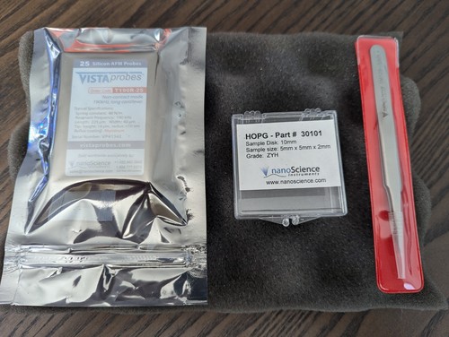 VistaProbes dynamic mode AFM probes with reflex coating and HOPG sample ...