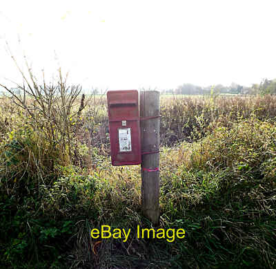 Photo 12x8 The Moor Postbox Dickleburgh Moor 5 c2014 | eBay Australia