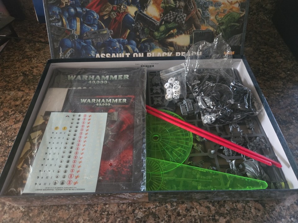 Warhammer 40K Assault on Black Reach (5th Edition Core Boxed Set) Games ...