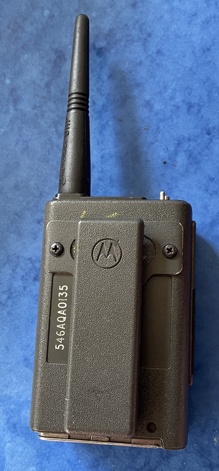 Motorola MT1000 - Black UHF/VHF Handheld Radio Walkie Talkie 16Ch | eBay