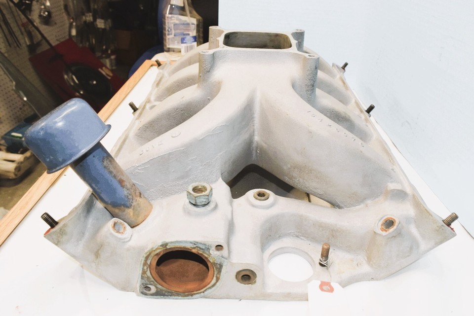 427-428 Ford FE DOVE Spider single plain Intake M/R for Edelbrock heads ...