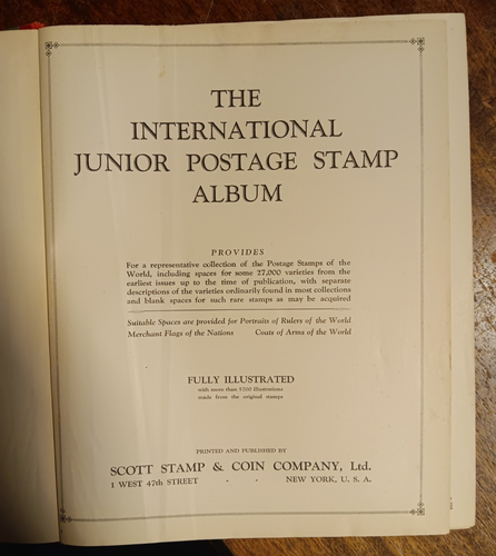 SCOTT 1933 International Junior Postage Stamp Album w 625 different ...