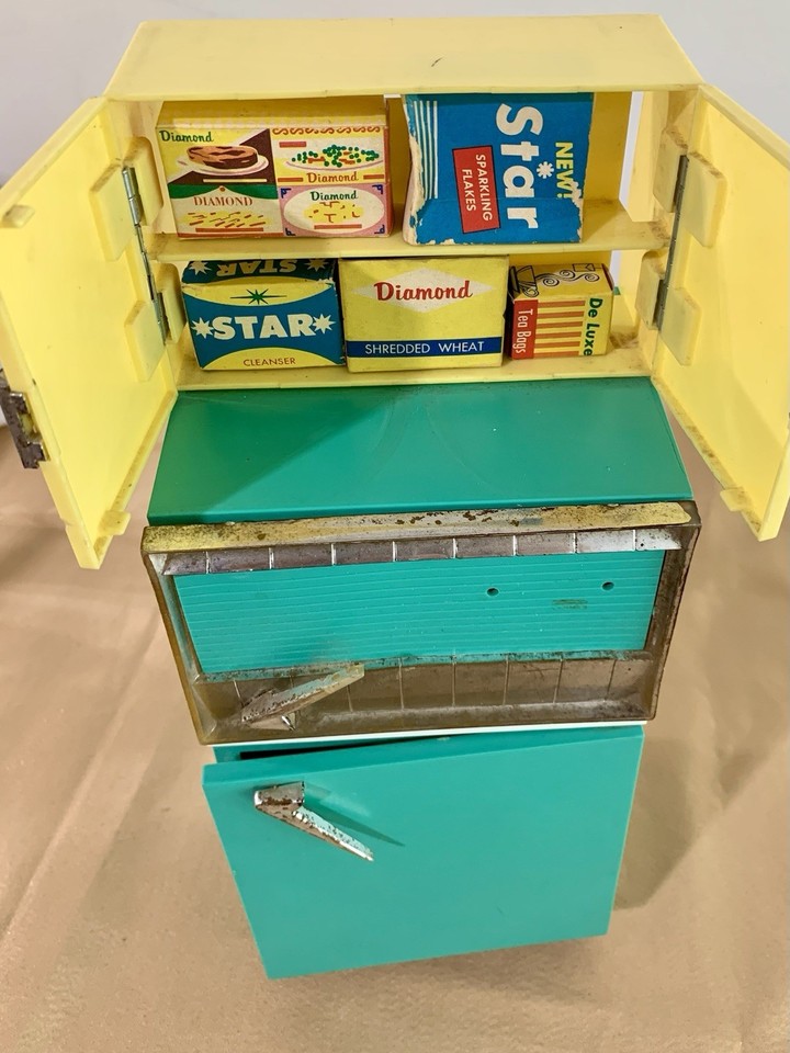 Vintage 1960's Barbie Dream House Refrigerator & Cabinet - Deluxe ...