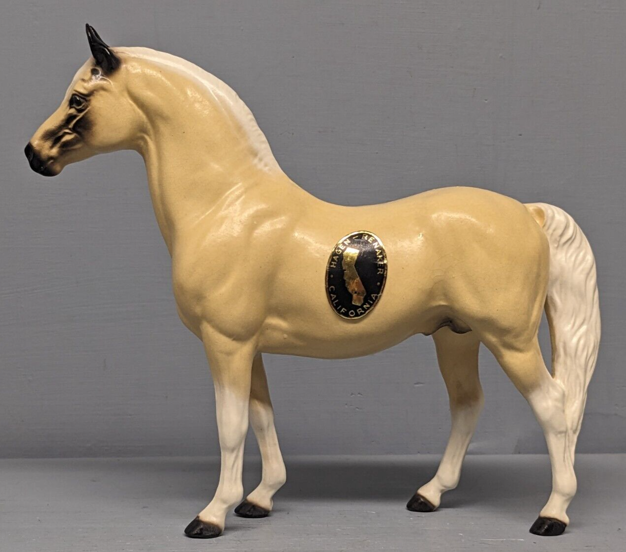 Nice San Dimas Hagen Renaker DW Palomino Horse Lippet w/ Original ...