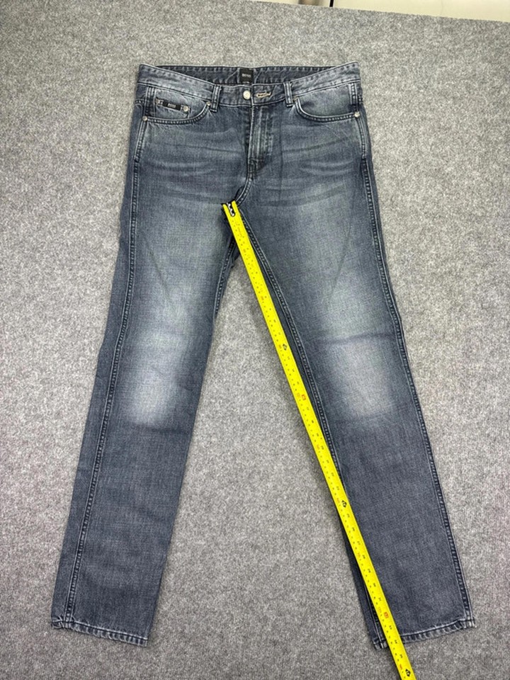 Hugo boss Delaware slim fit jeans - W34 L34 - Fast P&P - GRAB A BARGAIN ...