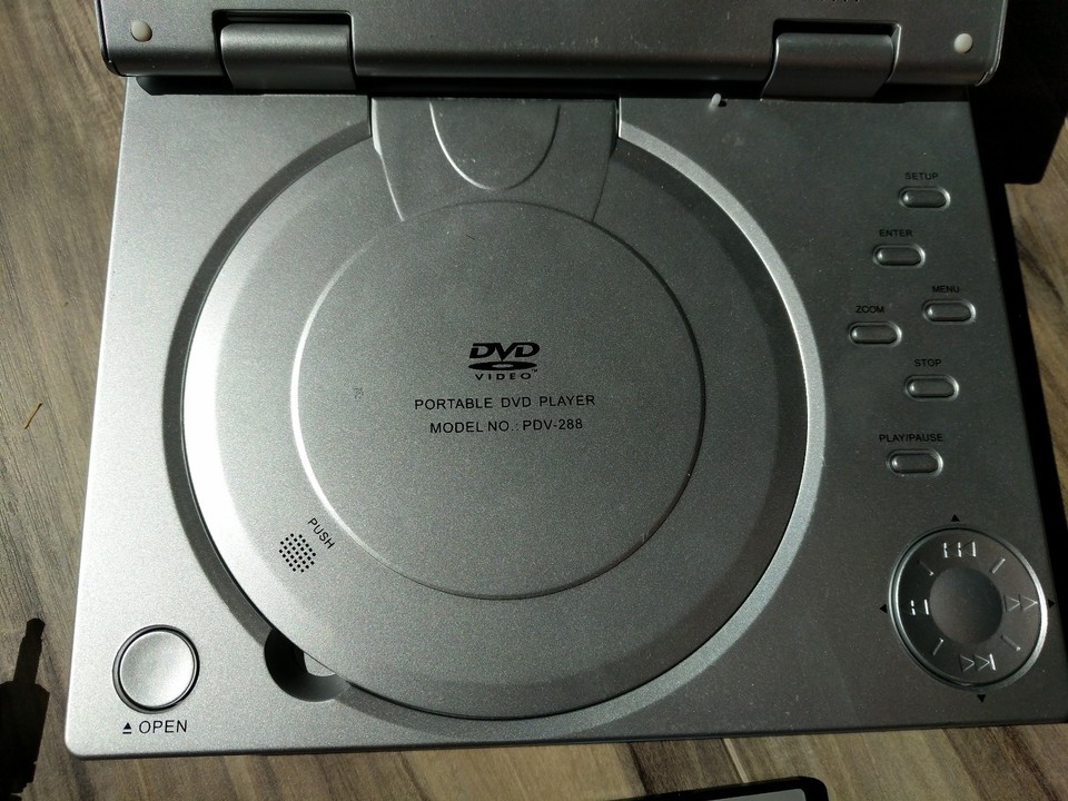 Protron Portable DVD Player w/ remote, removable power pack, case NO ...