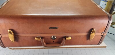 Large 1950s Samsonite Suitcase Style 4651 Hard Shell Luggage Green ...