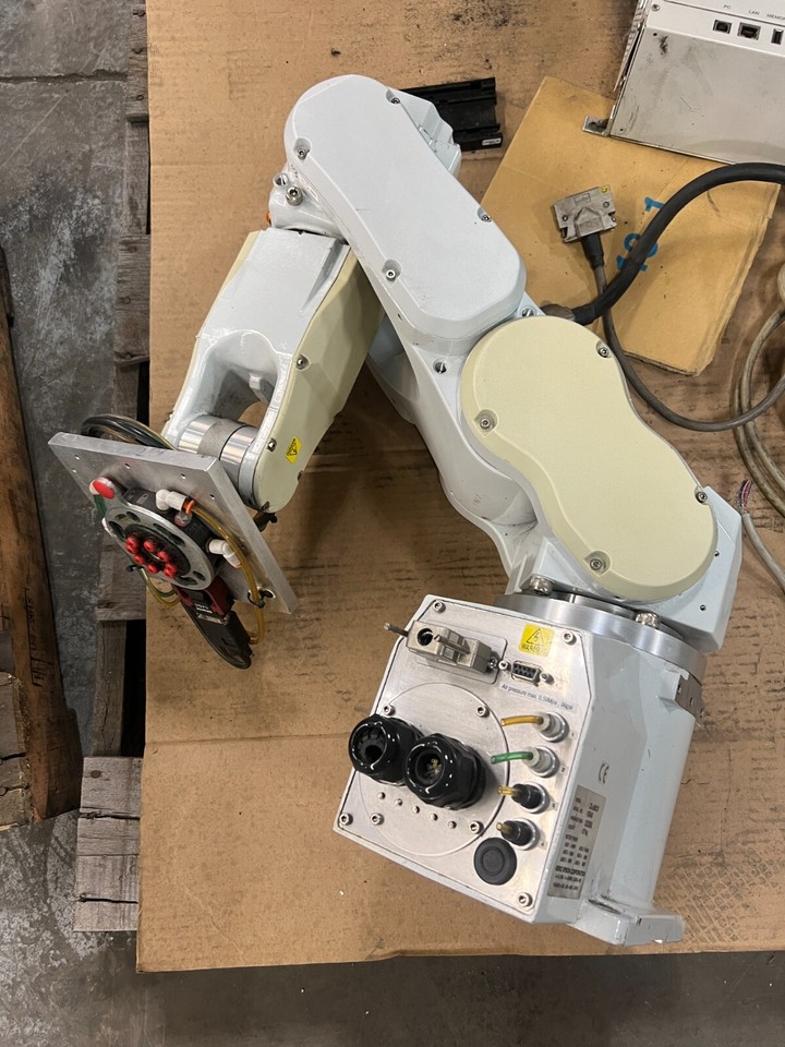 Seiko Epson #RC180 Robot Controller w/Robot #C3-A601S | eBay