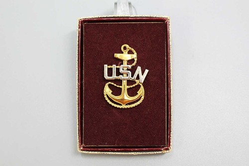 US Navy CPO Cap Insignia in Box . FLU4839 | eBay
