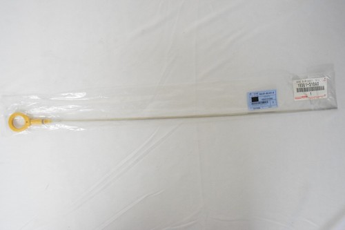 Genuine Toyota Dipstick 15301-0P020 / 15301-31090 | eBay