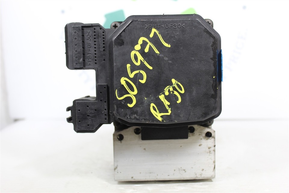 4454048020 Lexus RX300 1999-00 ABS Anti Lock Brake Pump Control Module ...