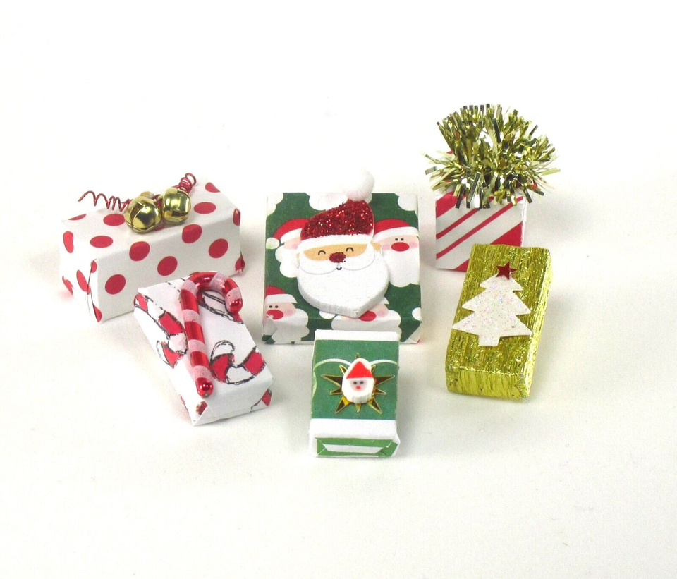 WMH Dollhouse Miniature Christmas Gifts/ Presents -Set of Six - Santa ...