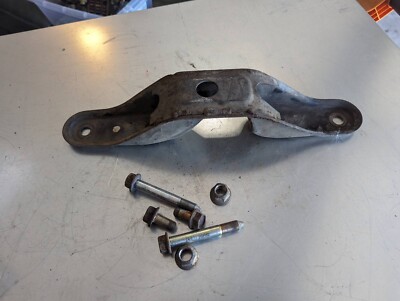 90-96 Nissan 300zx Z32 OEM Rear Subframe Differential Mount Bracket ...