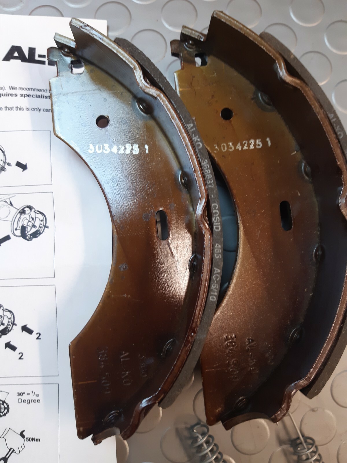 AL-KO 2361 Towing Brake Shoe Kit - 1213890 for sale online | eBay