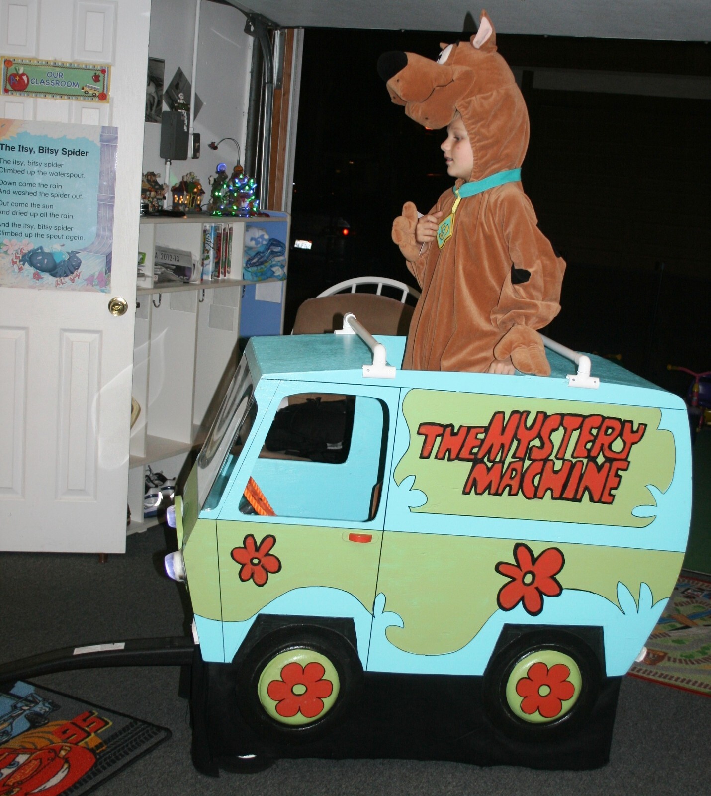 Scooby Doo Mystery Machine Van Costume - Gem