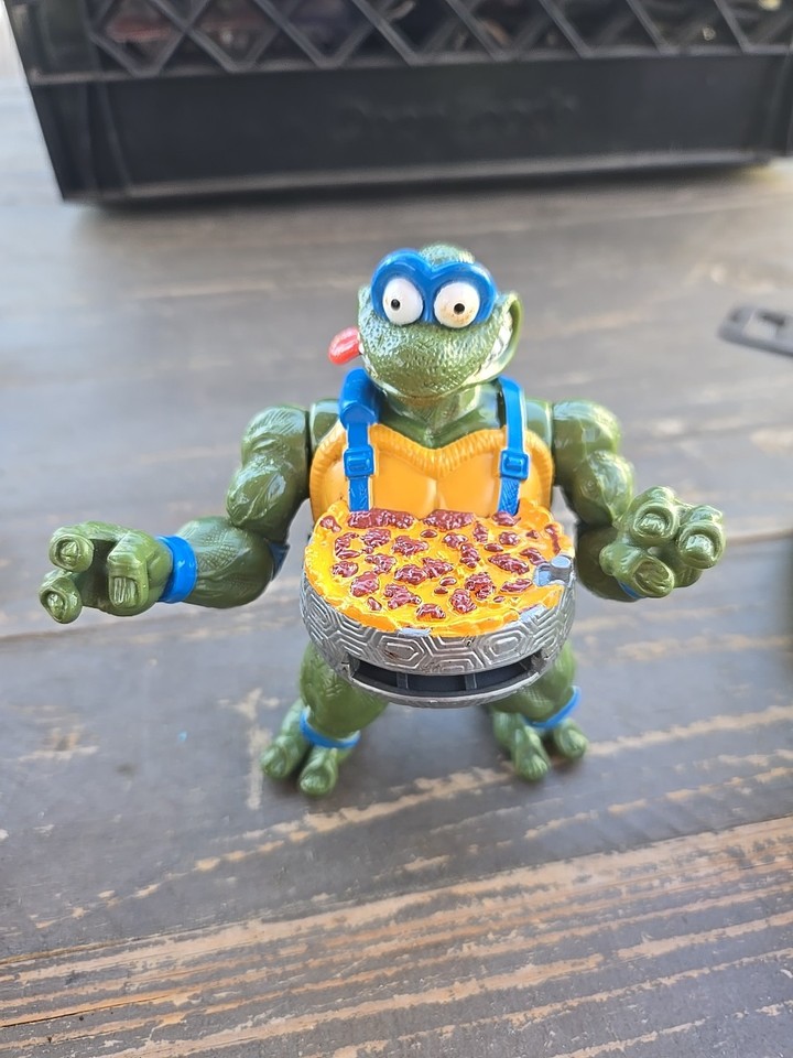 TMNT Pizza Tossin Leo W/ Pizza Disc 1993 Mirage Playmates Leonardo Toy ...