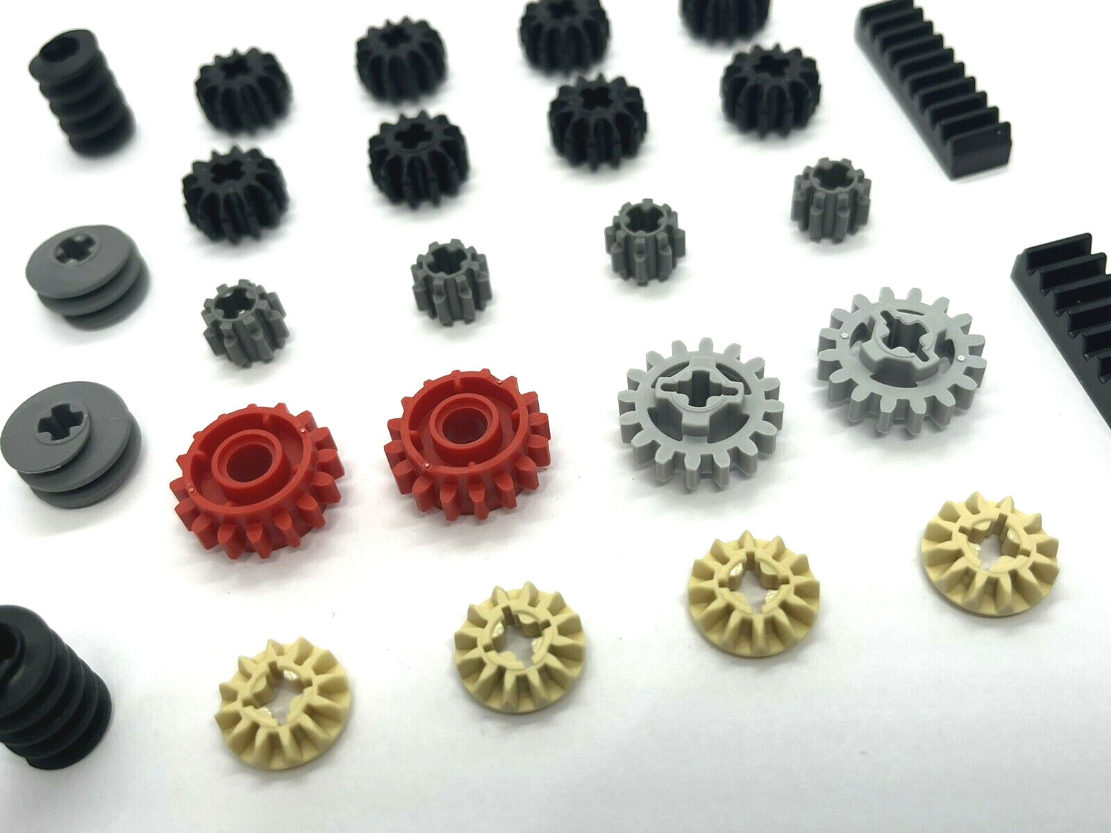 Lego Genuine Technic 26 part set - gears, gear racks, worm screws NEW ...