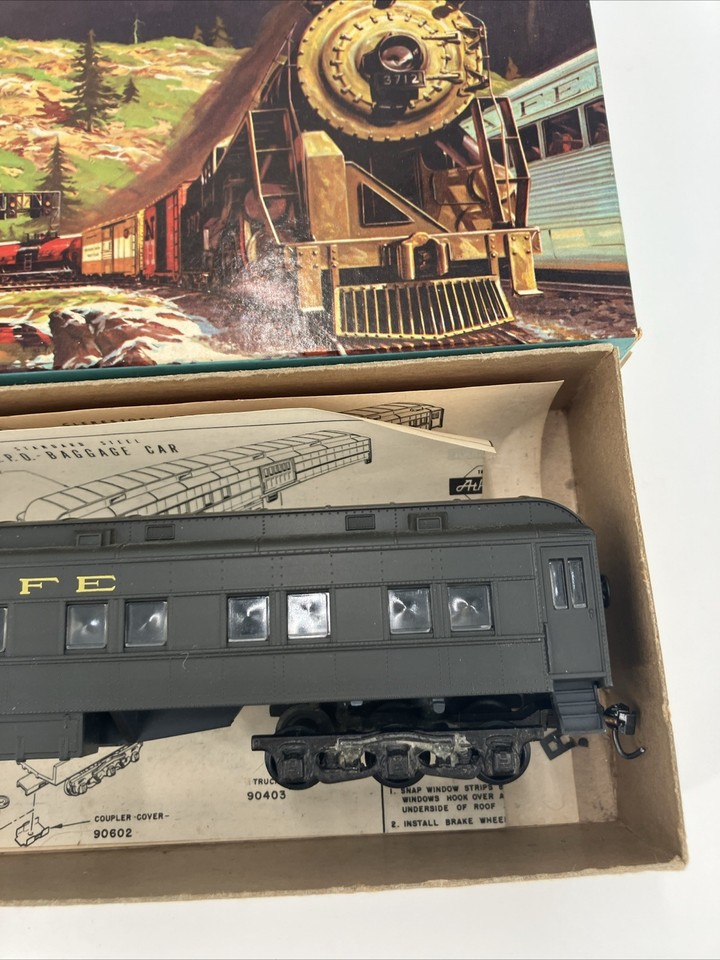 ATHEARN HO scale 1871 SANTA FE #1517 OBSERVATION CAR | eBay