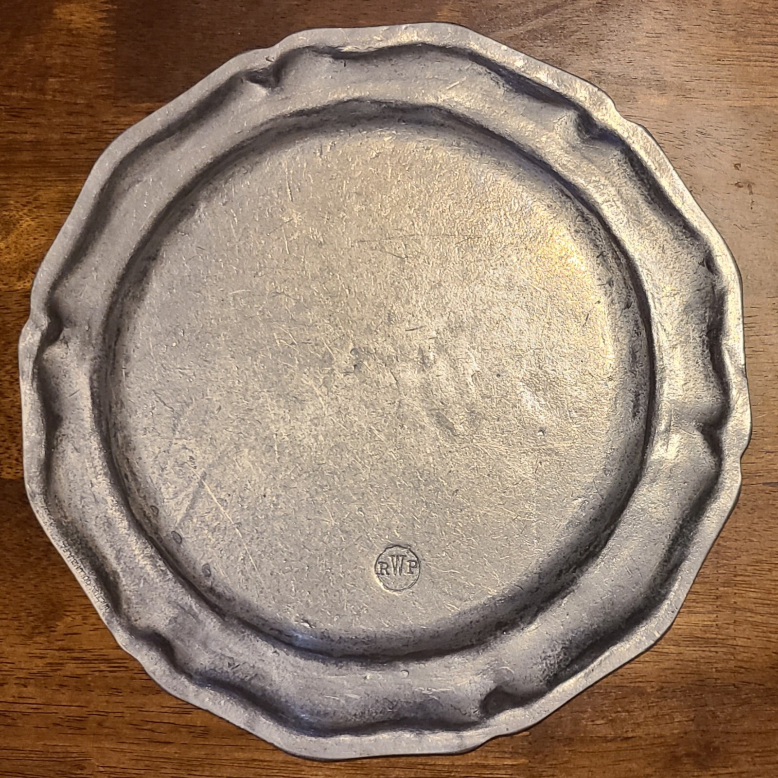 Vintage Wilton Pewter 9" Dinner Plate Glossy Queen Anne RWP Columbia ...