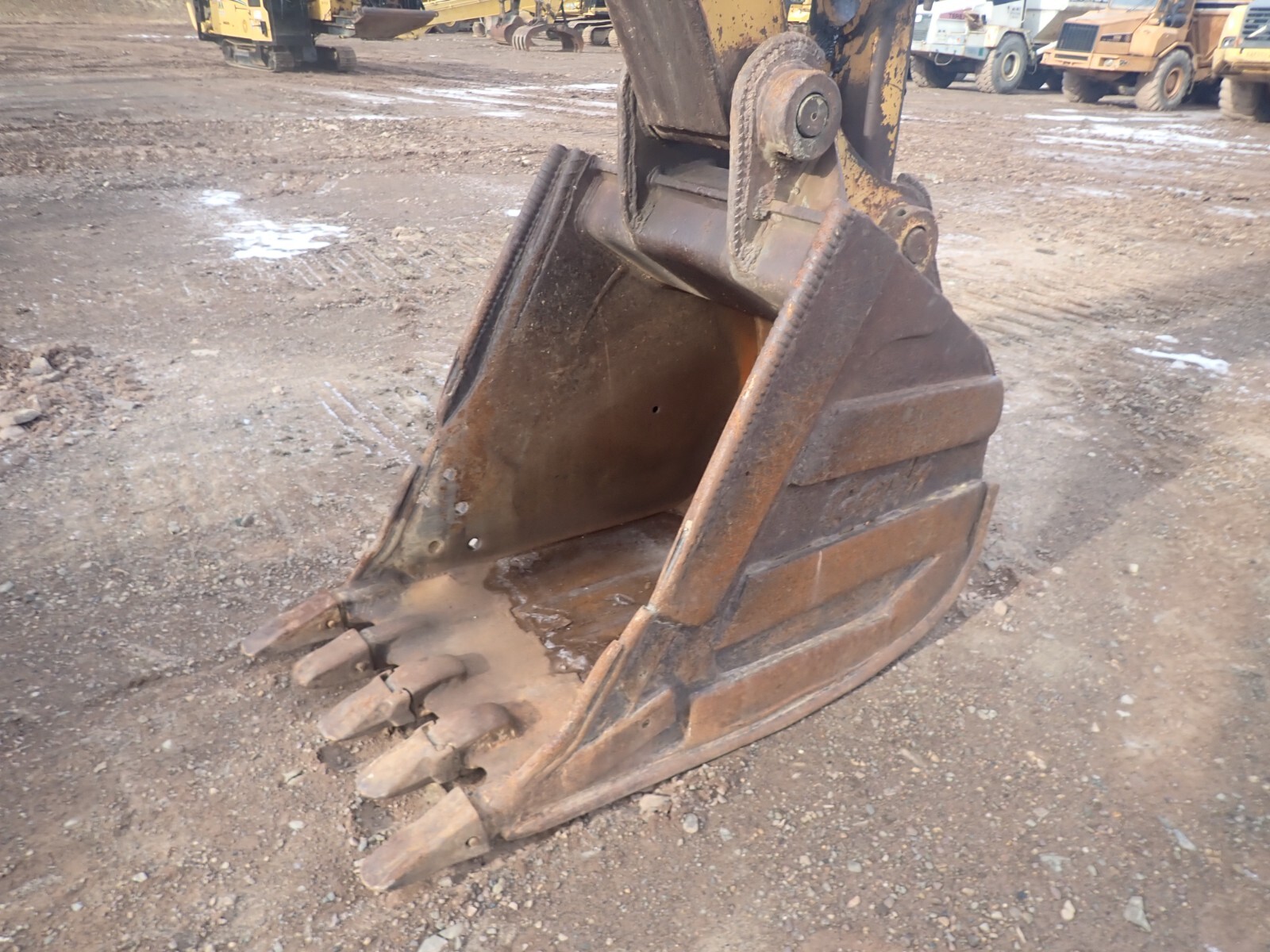 Komatsu PC220LC-3 Excavator GP Bucket 48" GEITH PC220 NICE! Teeth PC200 ...