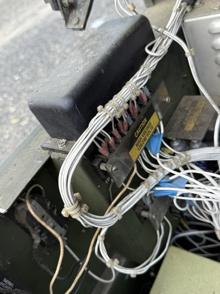 MEP-831A 3kW Diesel Military Generator 120/240V 60Hz Fermont - US DOD ...