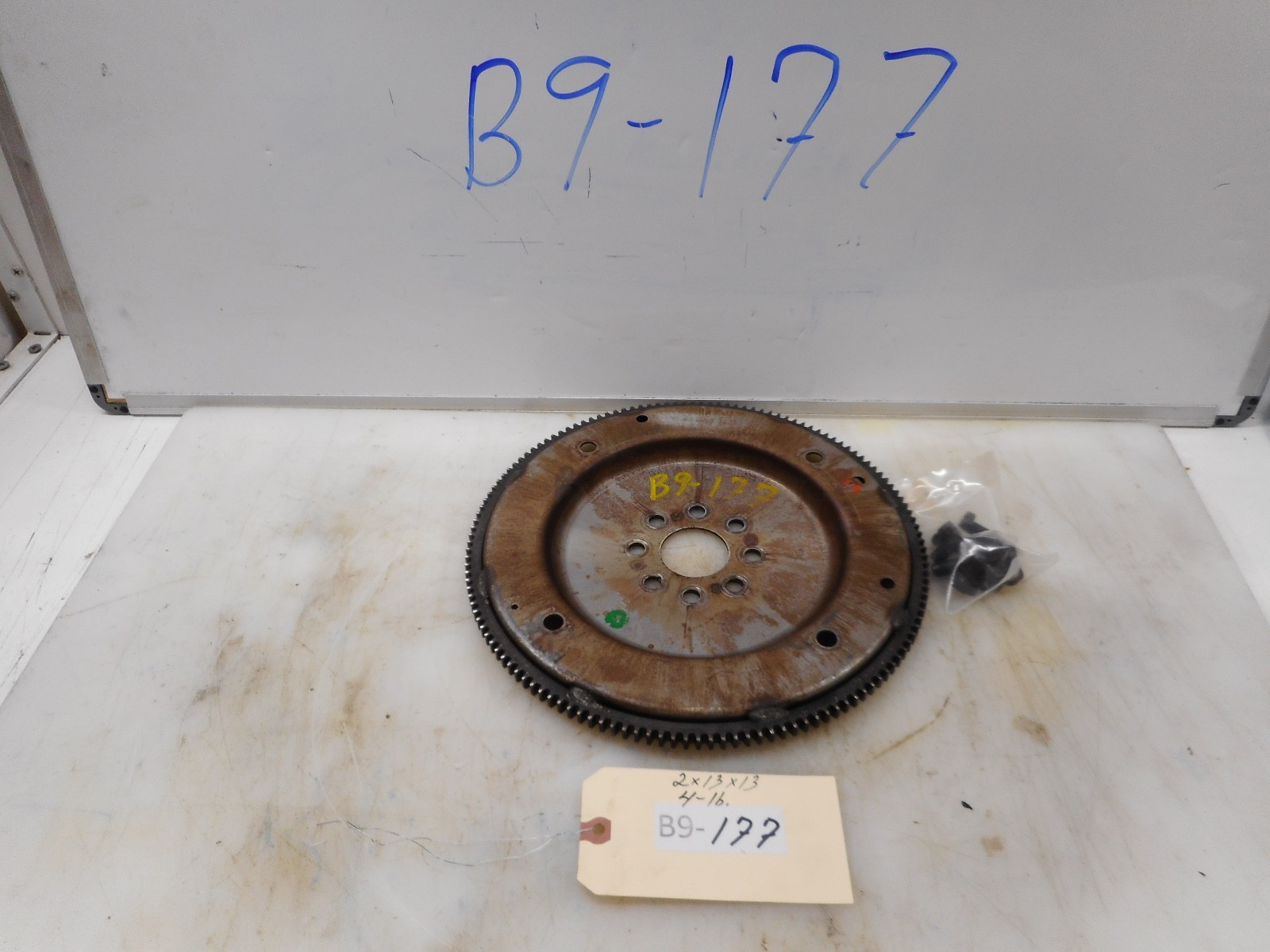 2004 FORD ESCAPE XLT FLYWHEEL W/ BOLTS YL8P-6375-AB | eBay