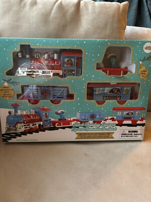 CHRISTMAS STITCH HOLIDAY 12 PCS. TRAIN SET LIGHT AND SOUND, NEW. | eBay