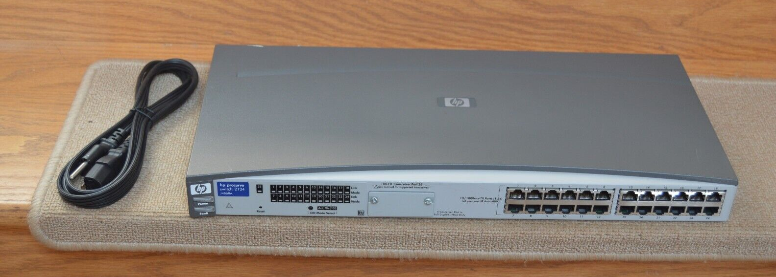 HP ProCurve 2124 J4868A 24-Port External Network Switch Rack Mountable ...