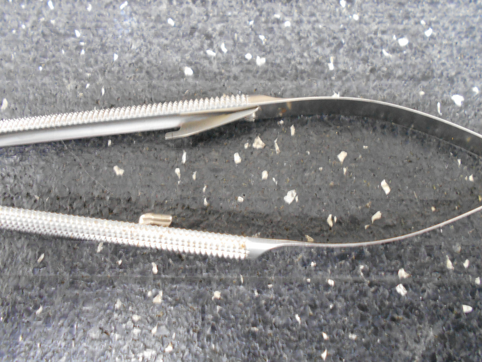 ASSI BSL180818TC 18CM LONG NEEDLE HOLDER ROUND HANDLE 8MM DIAMETER 1 ...