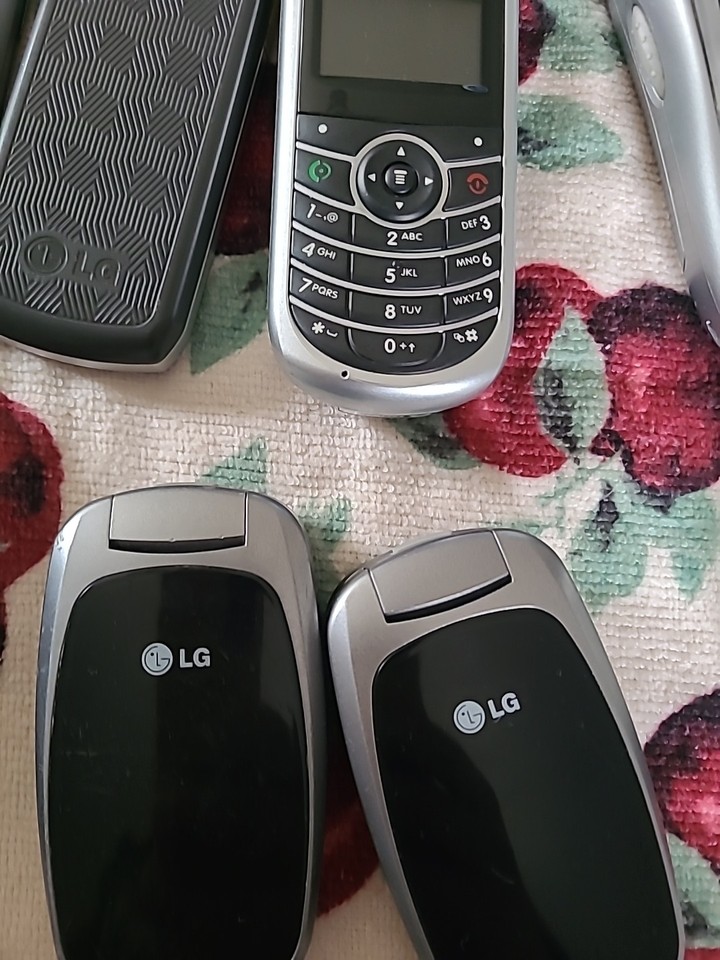 Lot of 21 Samsung/lg/nokia/ Motorola Flip Cell Phones Untested | eBay