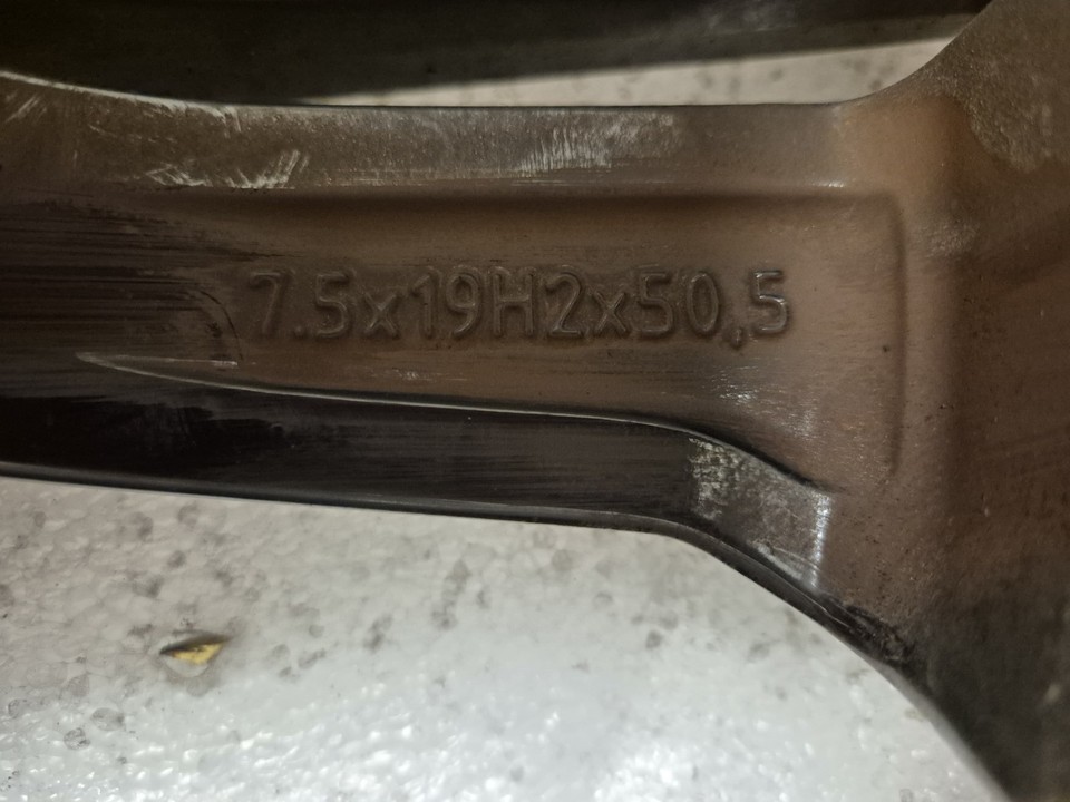 Volvo Xc40 Alloy Wheel 19 Diamond Cut 31471556 | eBay UK